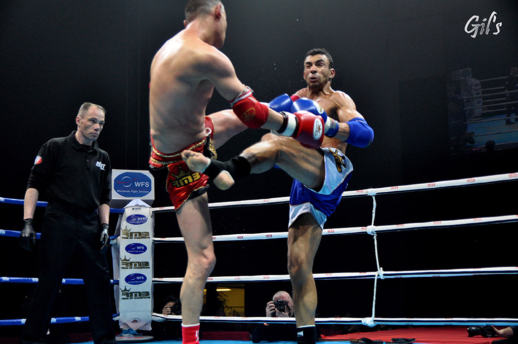 Amrouche samir rmboxing VS abdel Senoussi..-.. - RMBoxing