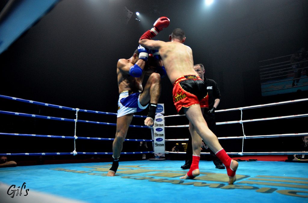 Amrouche samir rmboxing VS abdel Senoussi..- RMBoxing